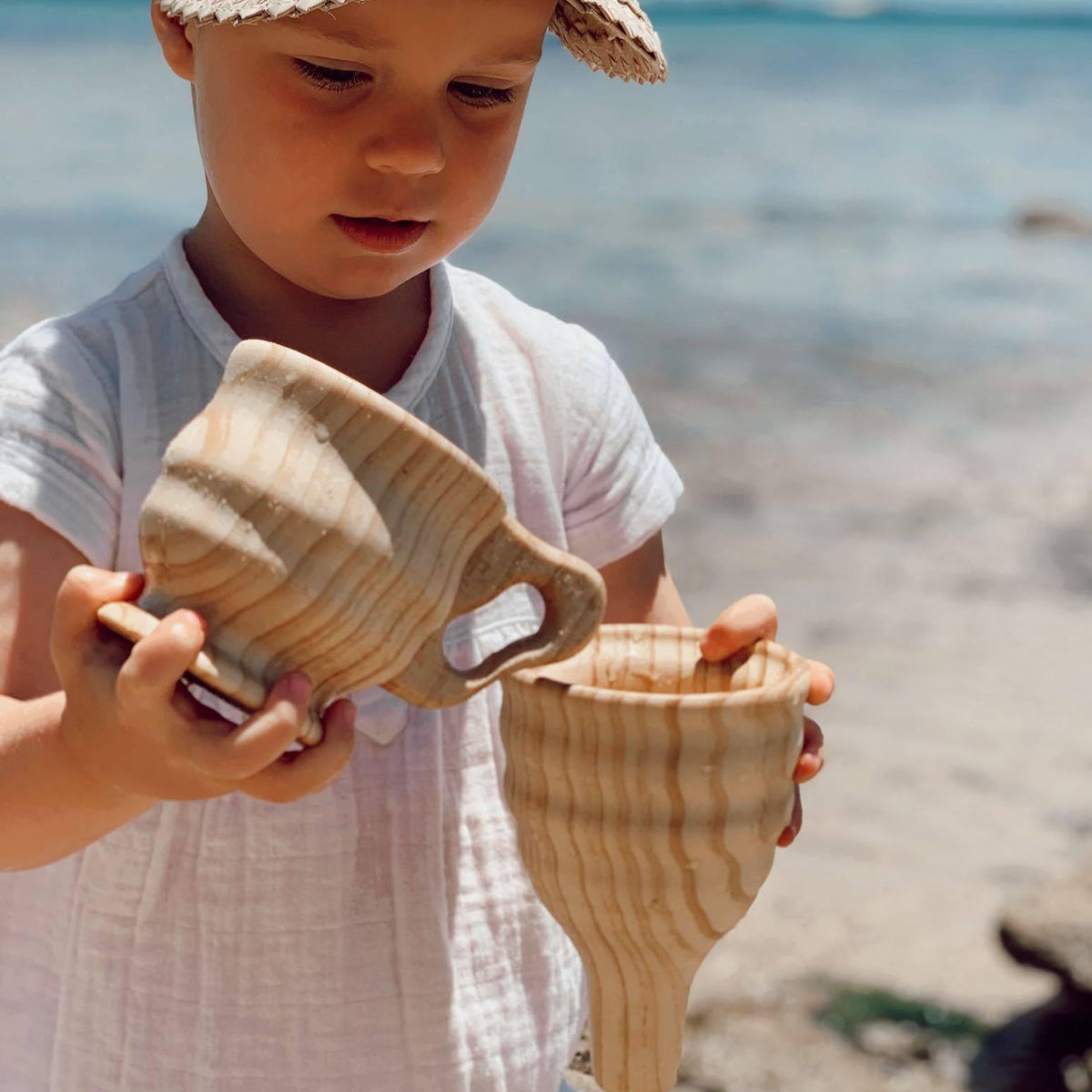 Wooden Funnel & Large Cup set – Inspired EC